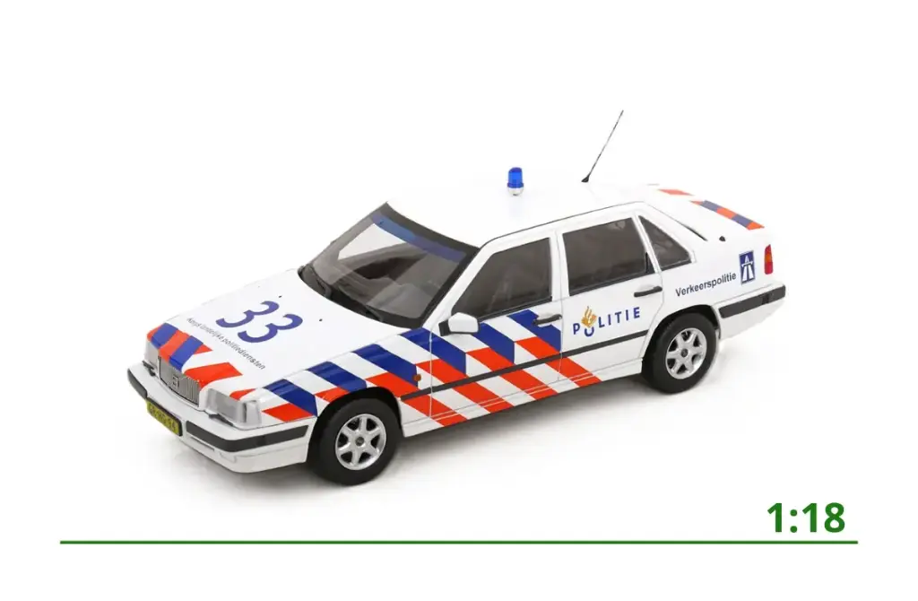 Volvo 850 Politie KLPD (NL) 1:18 | Miniatuurspecialist.nl